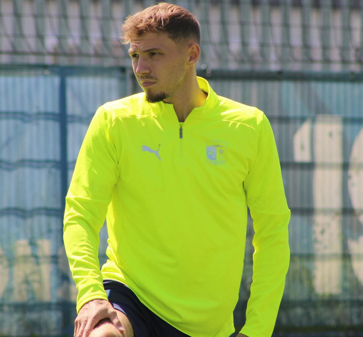 Adult 25-26 Warm Up 1/4 Zip– Barrow AFC Store